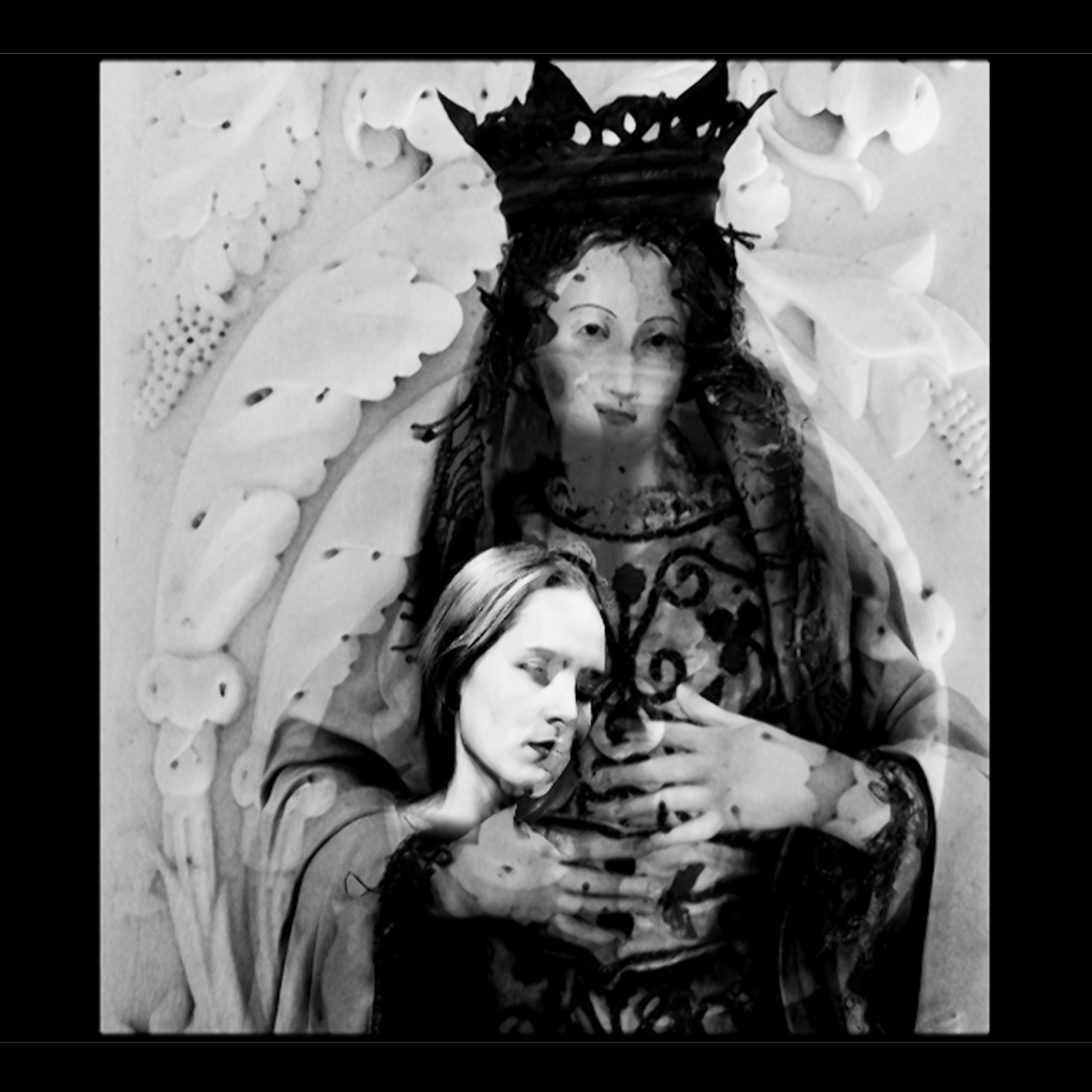 Gnos Mo / Om Song – Sea Change Remix – PYSJ